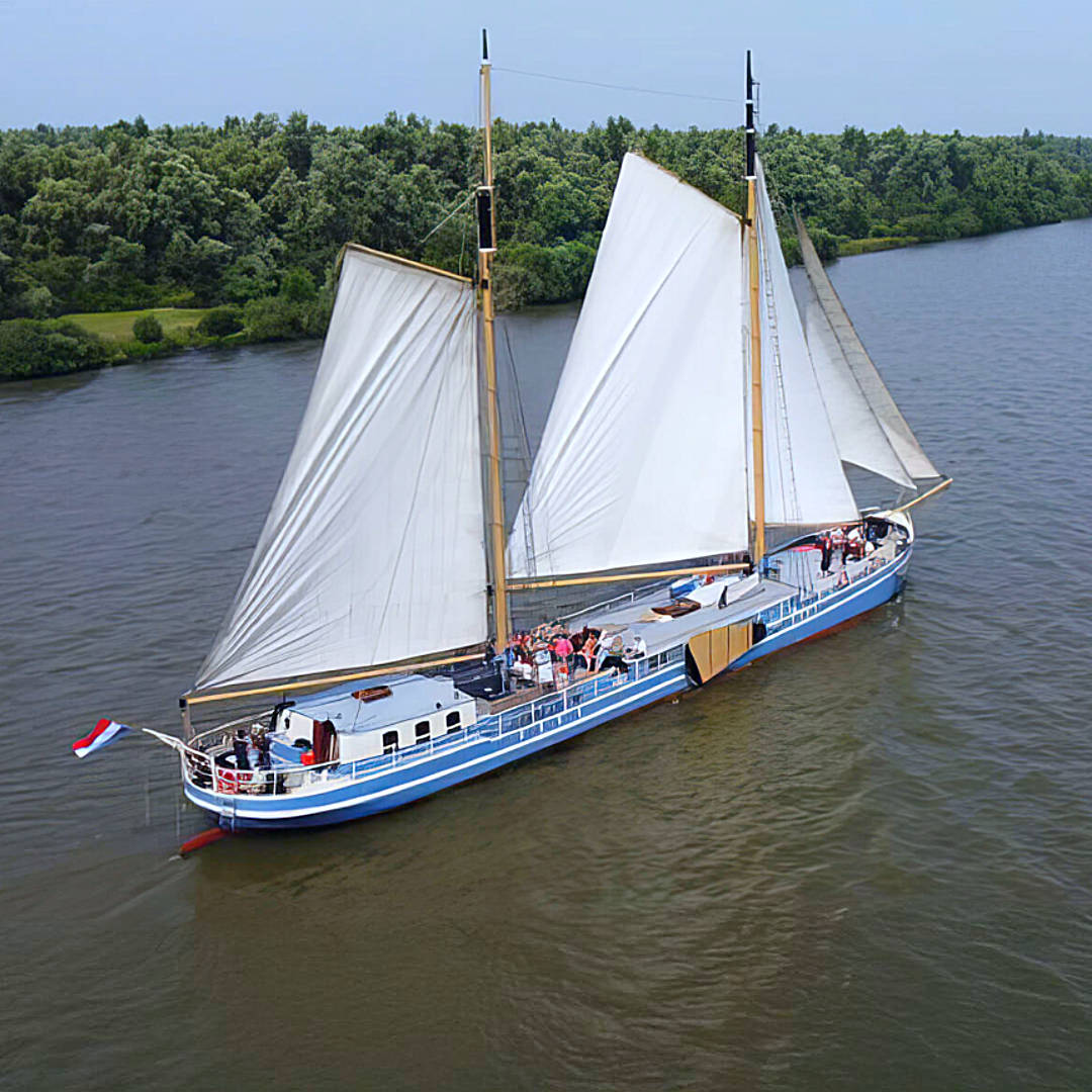 Tall Ship Clipper - Stockholm, Sweden - Ship Stays
